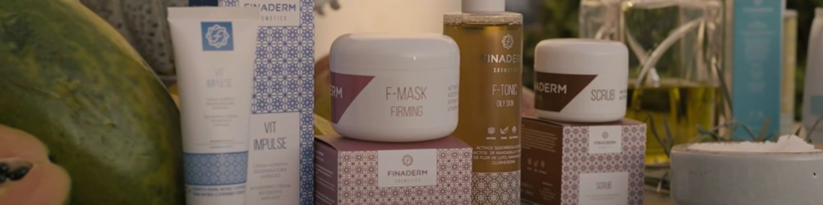 Buy Finaderm Cosmetics wholesale products on Ankorstore