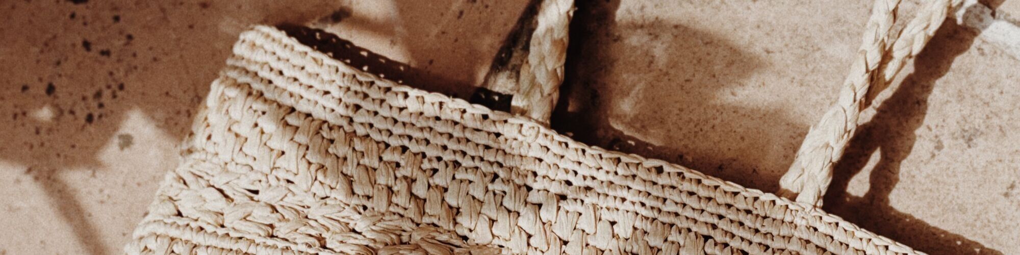 Prodotti THE CLOW COMPANY in vendita all'ingrosso su Ankorstore