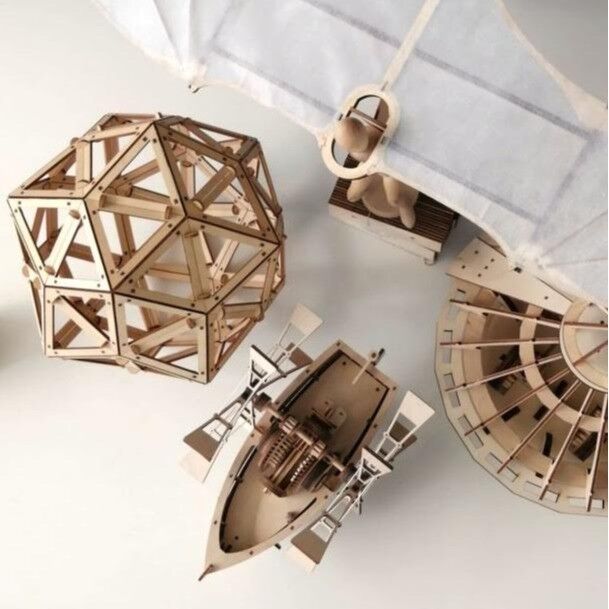 Buy kidztower wholesale products on Ankorstore