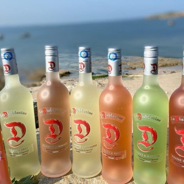 Kaufen Sie La Belle Sandrine Produkte online zu Großhandelspreisen