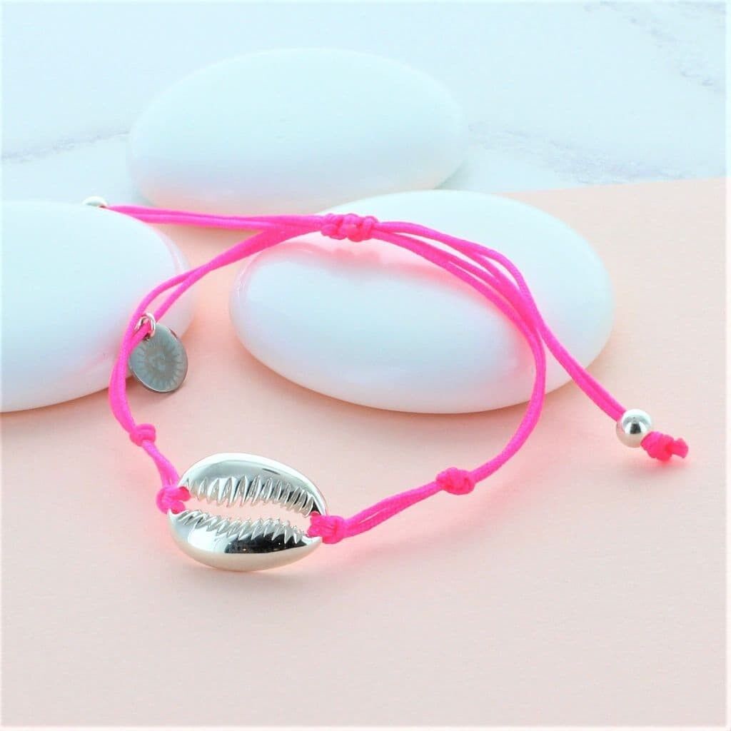 Buy wholesale Cowrie Shell Friendship Bracelet - Silver