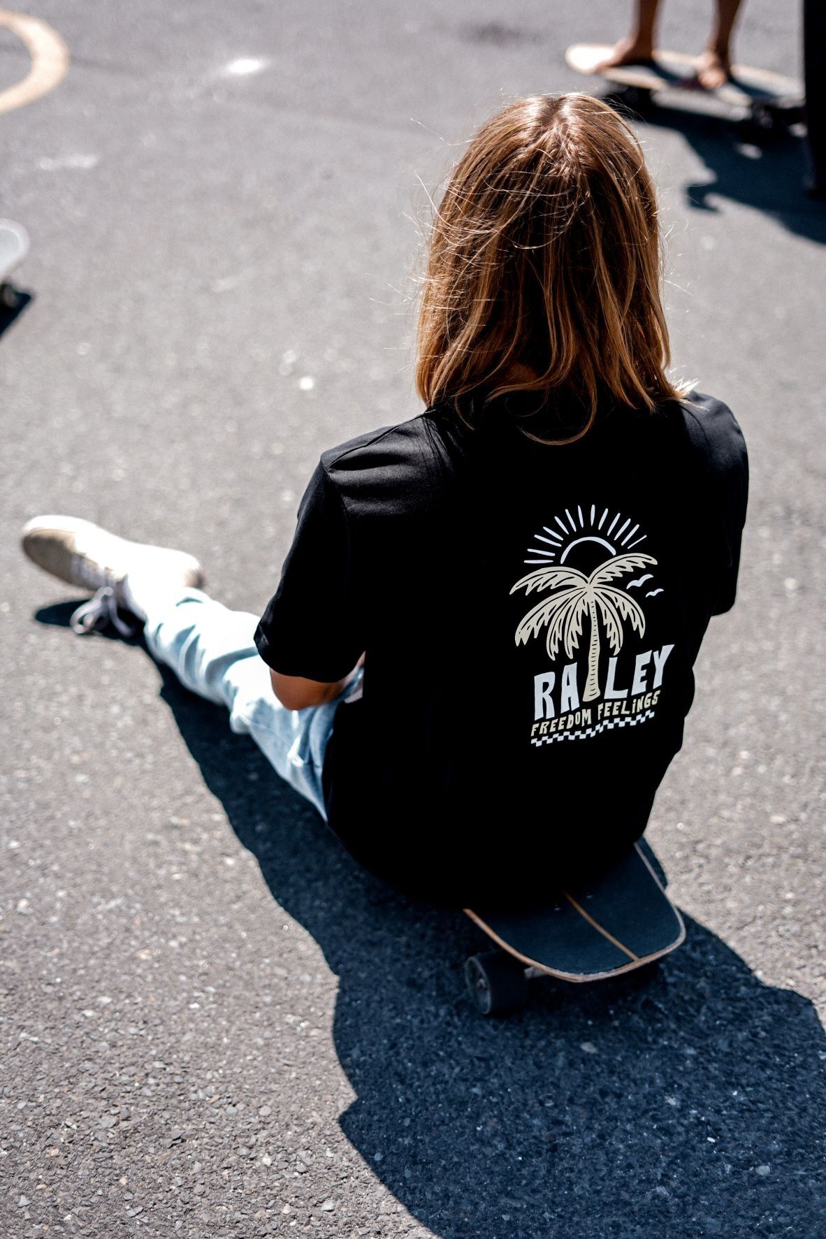 Buy wholesale Freedom Feeling Tee Black