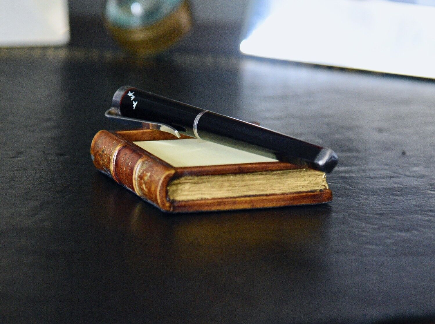 Kaufen Sie Buch Haftnotizhalter PERGAMENT WEISS zu Großhandelspreisen