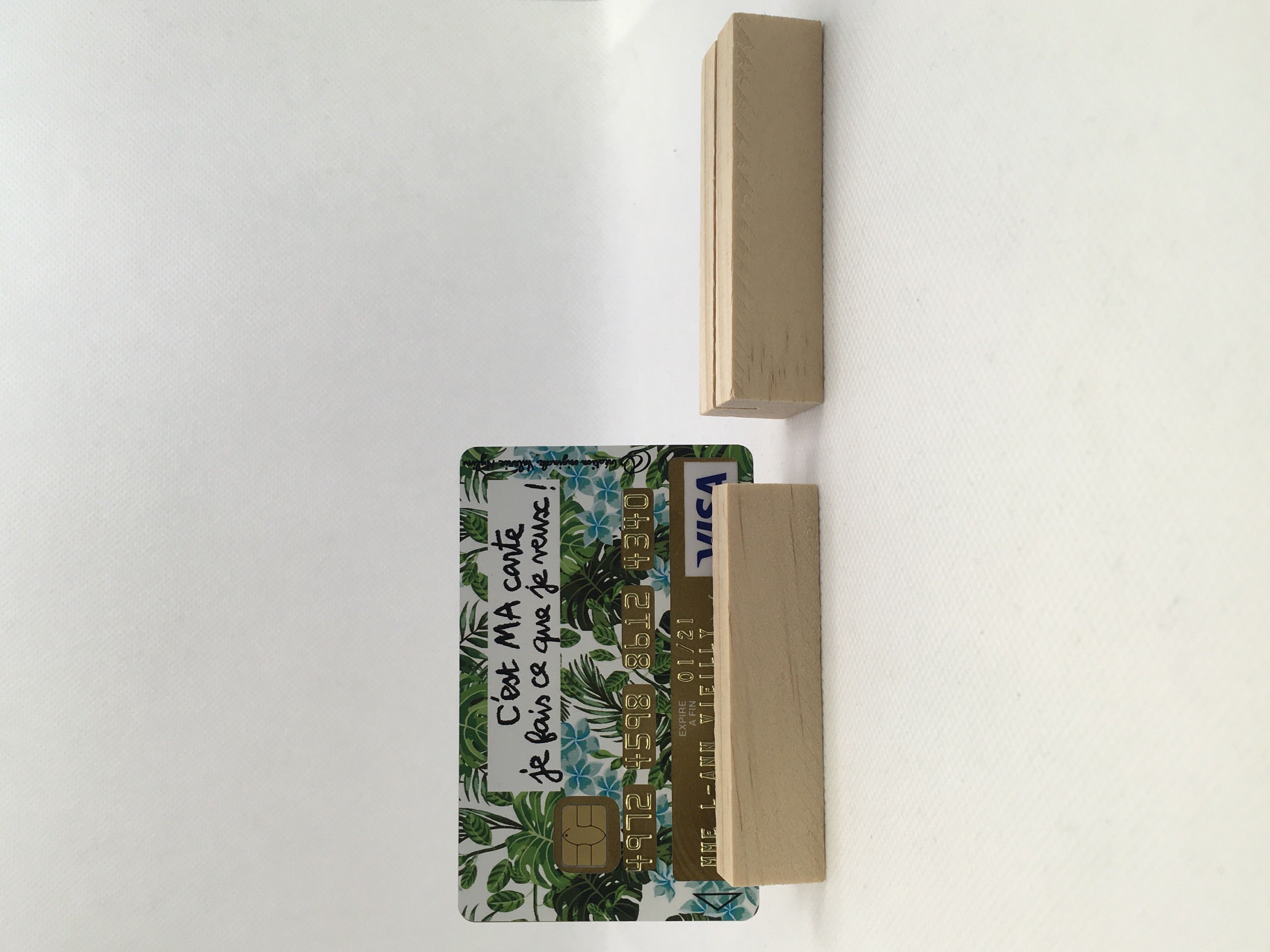 Buy wholesale Mini Display to put dummy CB card