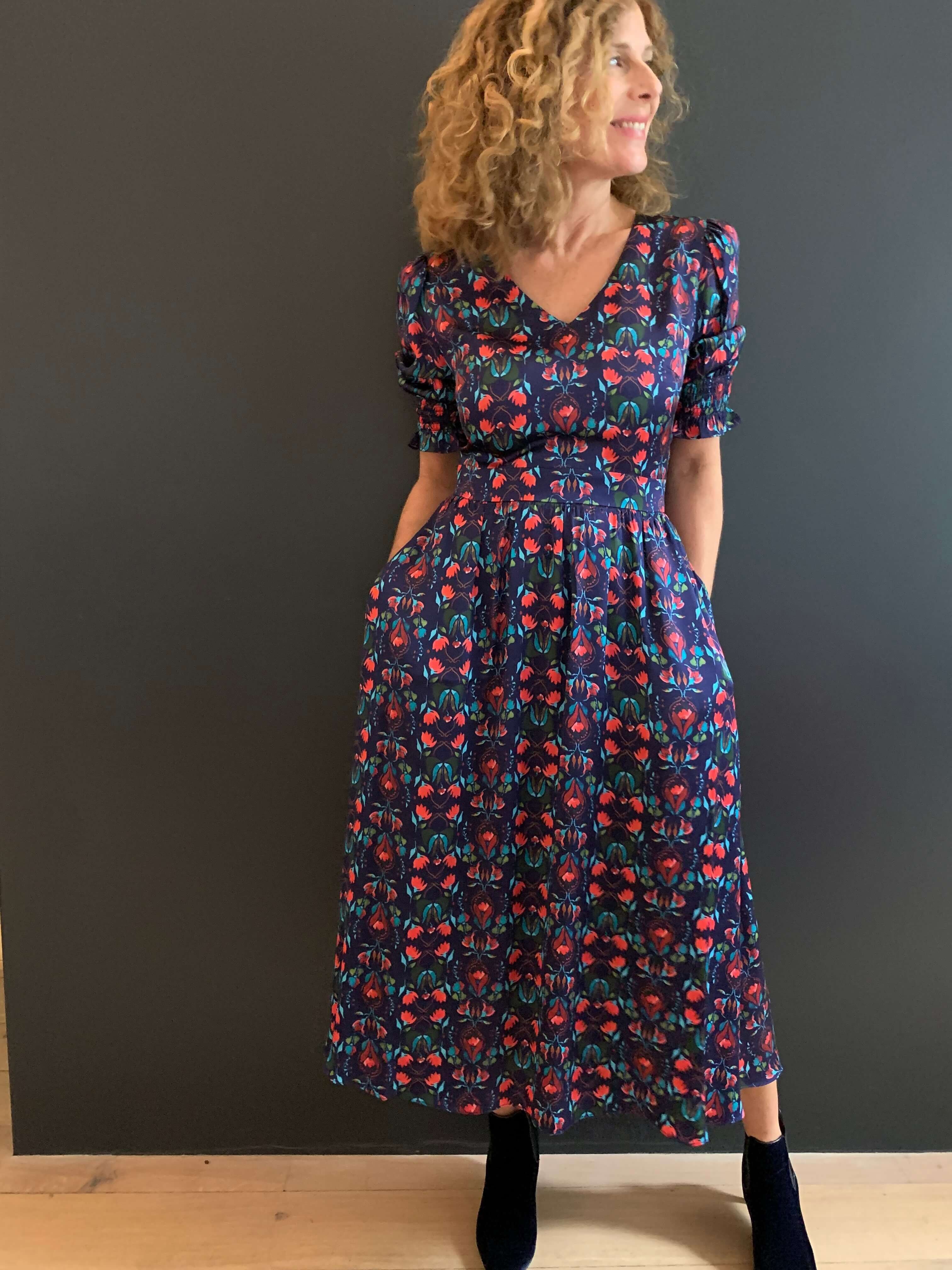Buy wholesale Sirens London Sadie Navy bird dress