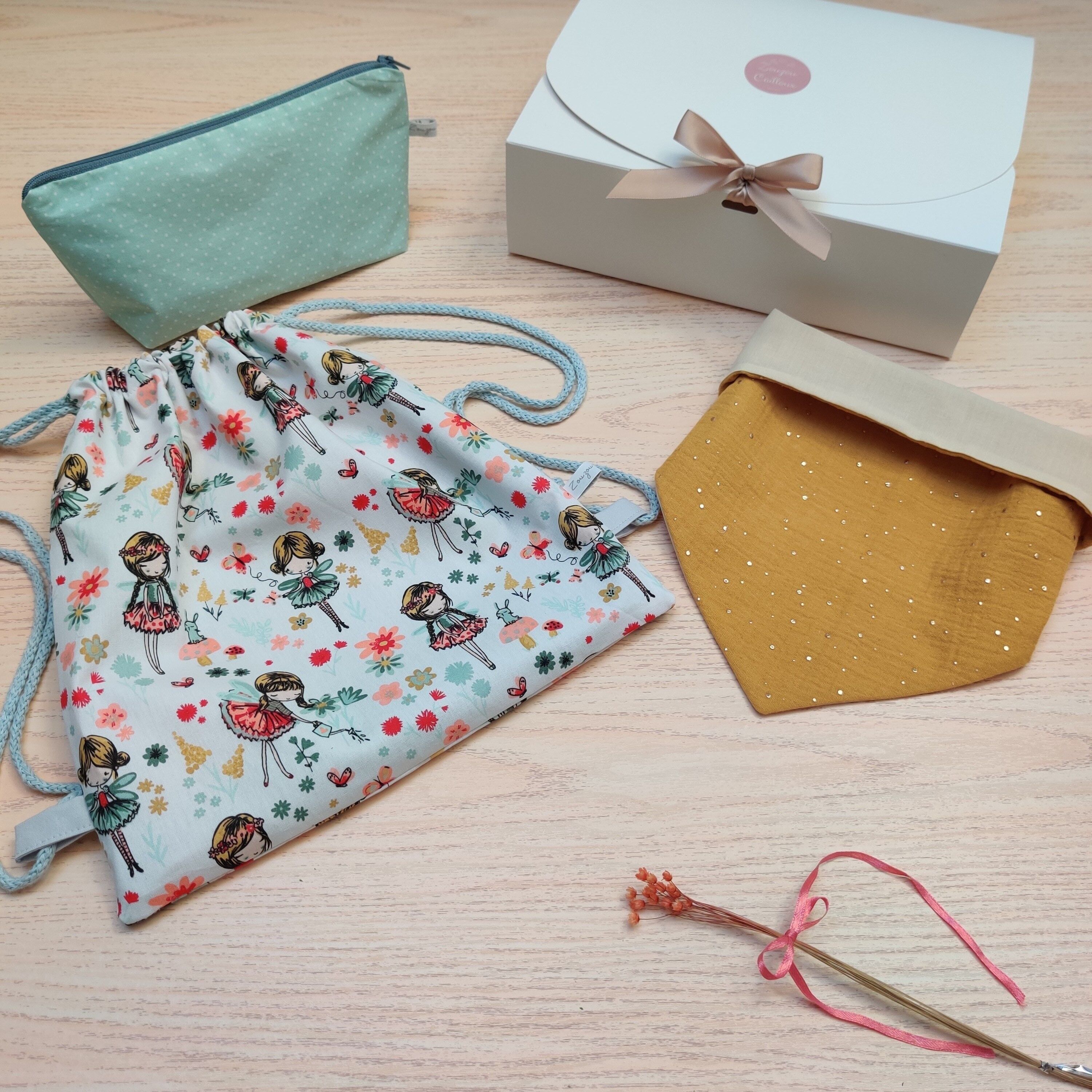 Compra CAJA NIÑA PEQUEÑA al por mayor