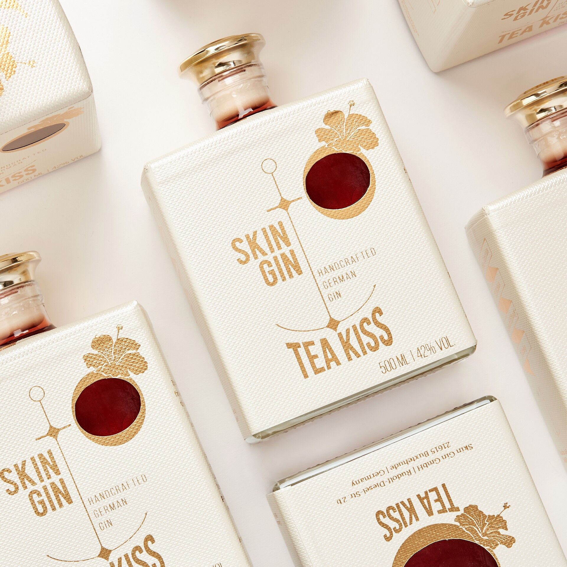 Buy wholesale Skin Gin Tea Kiss Edition, 500ml, 42 vol. % alc.