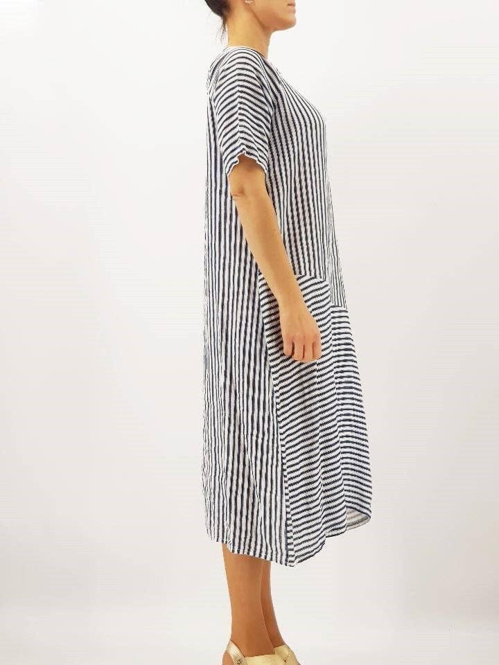 Buy wholesale It is all in the Stripes Dress Z067