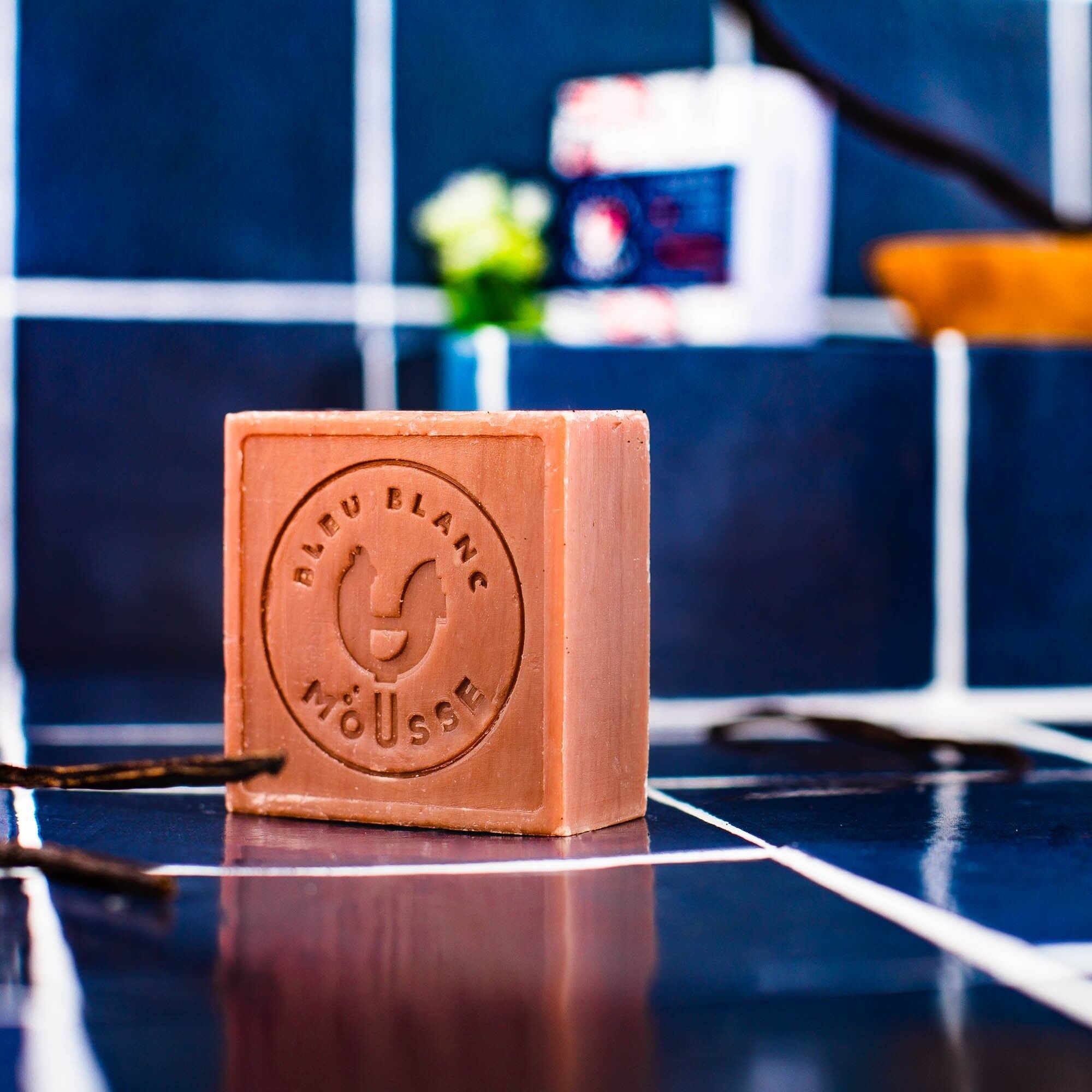 buy-wholesale-organic-vanilla-donkey-milk-soap