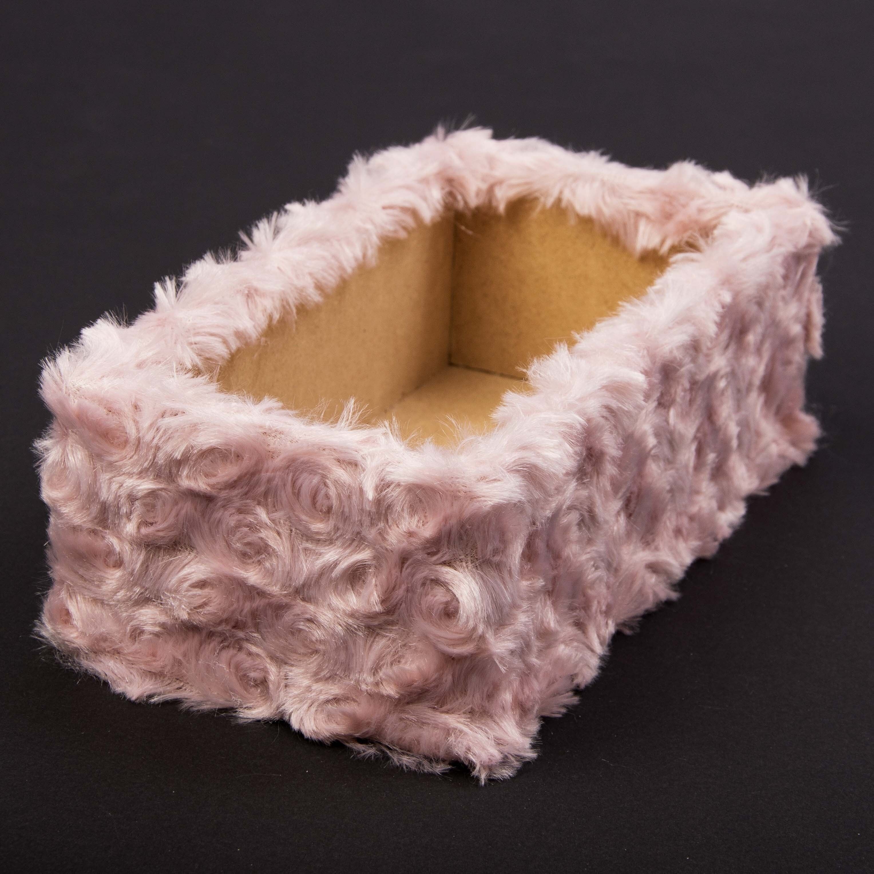 Buy wholesale Furry wooden box base 20 x 10 x 6.5cm - Short haired ...