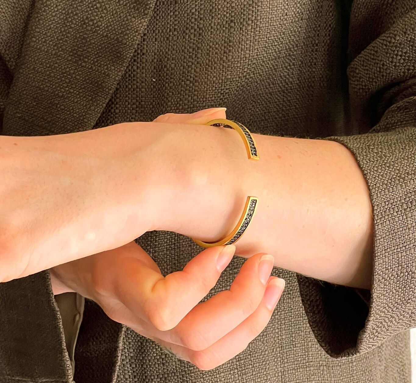 Buy wholesale ADJUSTABLE “NIGHT OF TIMES” BRACELET