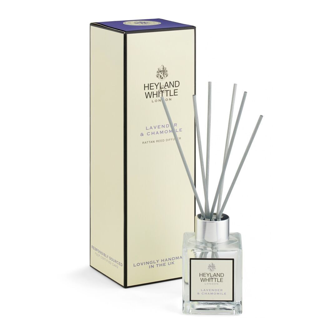 Buy wholesale Classic Lavender & Chamomile Reed Diffuser 100ml