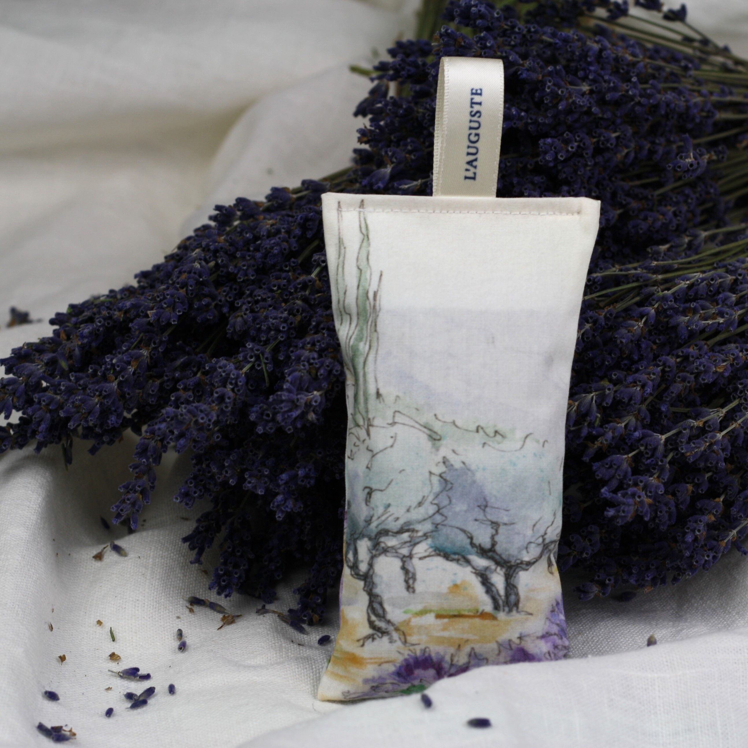 Buy wholesale Sachet of organic lavender “Field of olive trees”