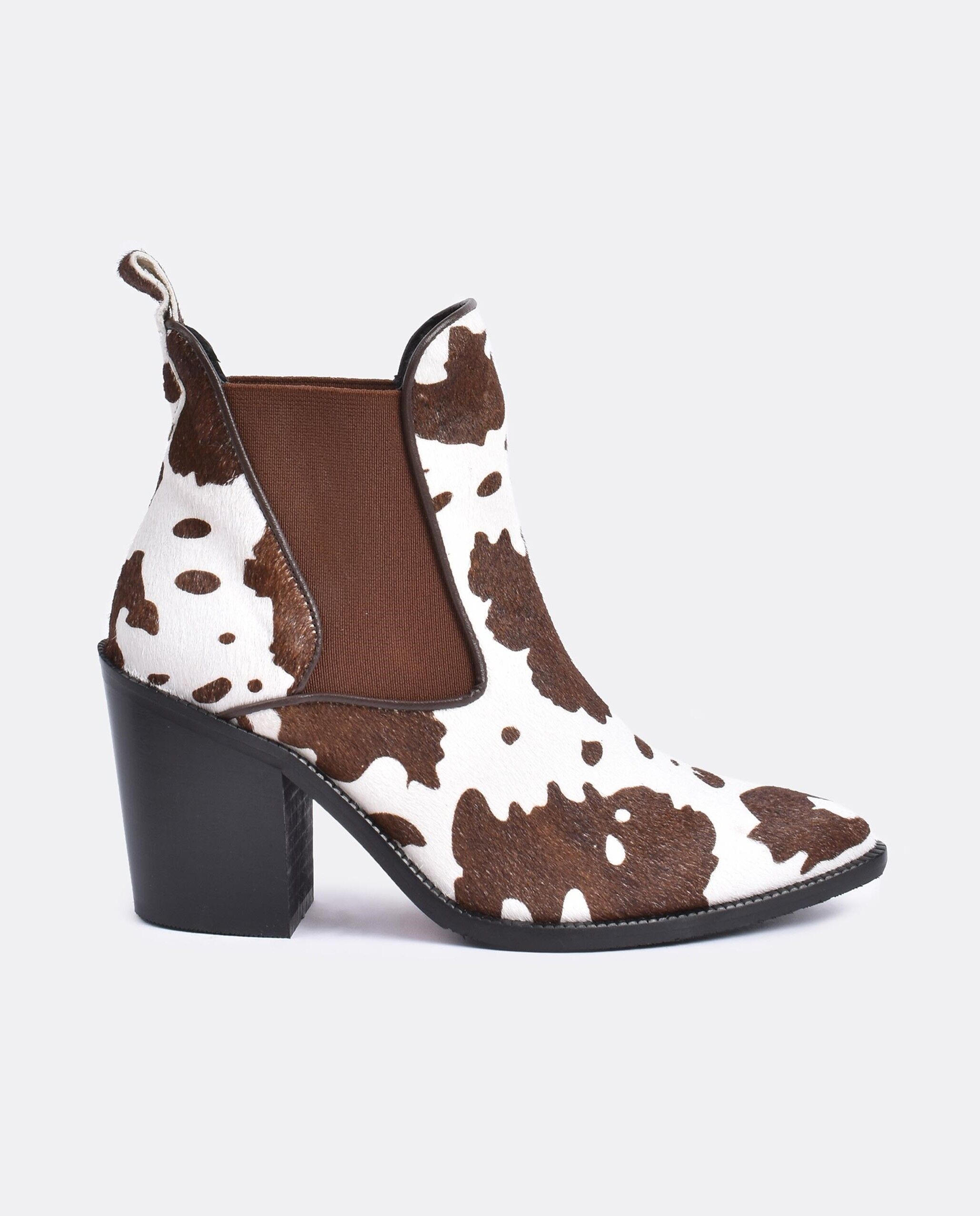 Buy wholesale ELASTIC ANKLE COW PRINTED FOAL