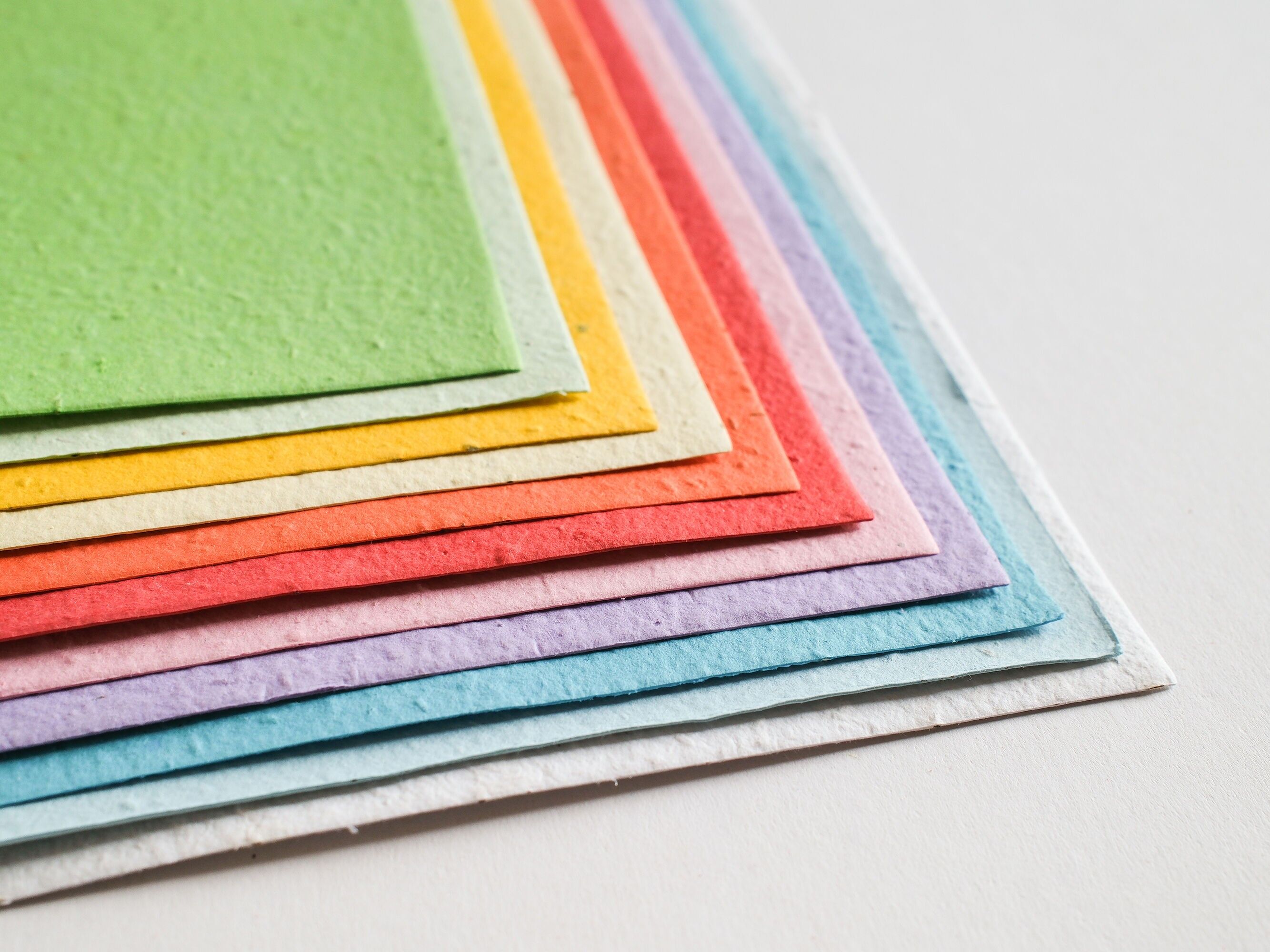 Buy wholesale Premium 300gsm Coloured Seed Paper - Blank A4 Sheets ...