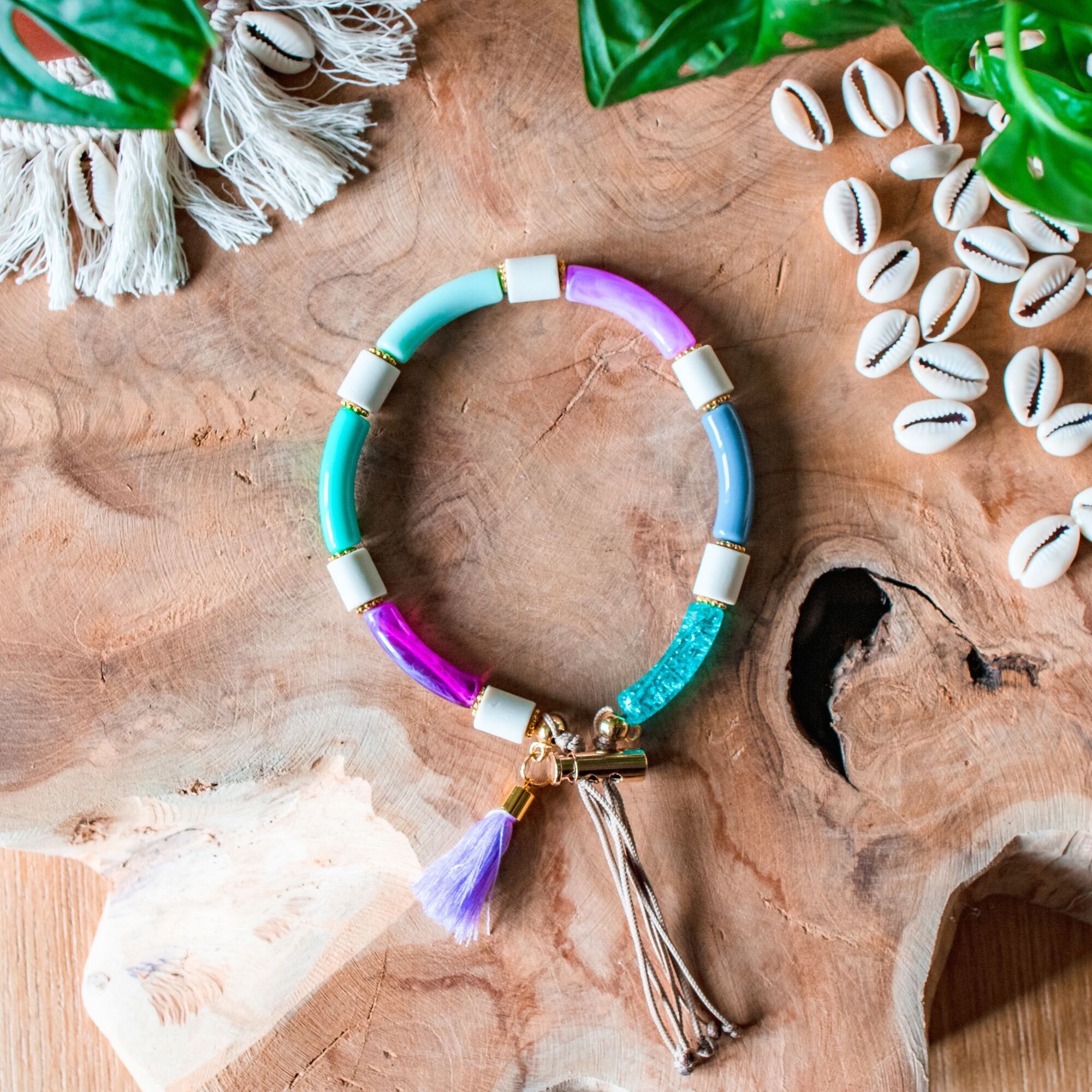 Buy wholesale EM "Bamburi Beach" Pearl Anti-Parasite Medal Holder Necklace