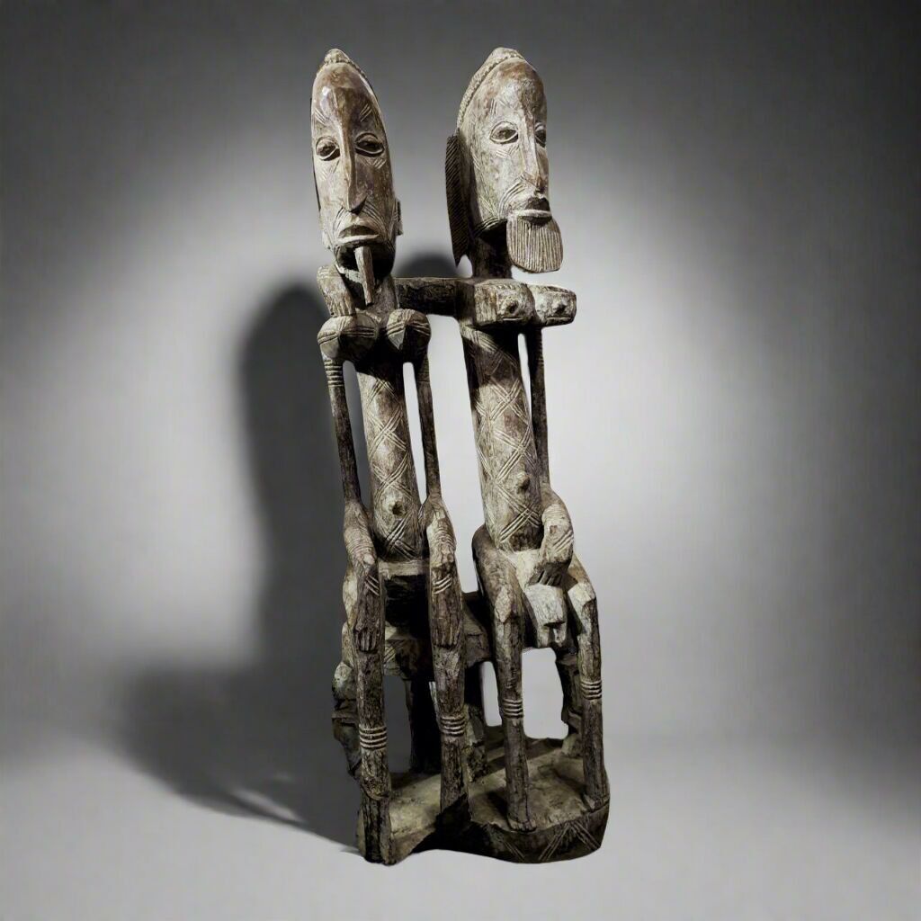 Achat Très grande statue de couple primordial Dogon en bois en gros