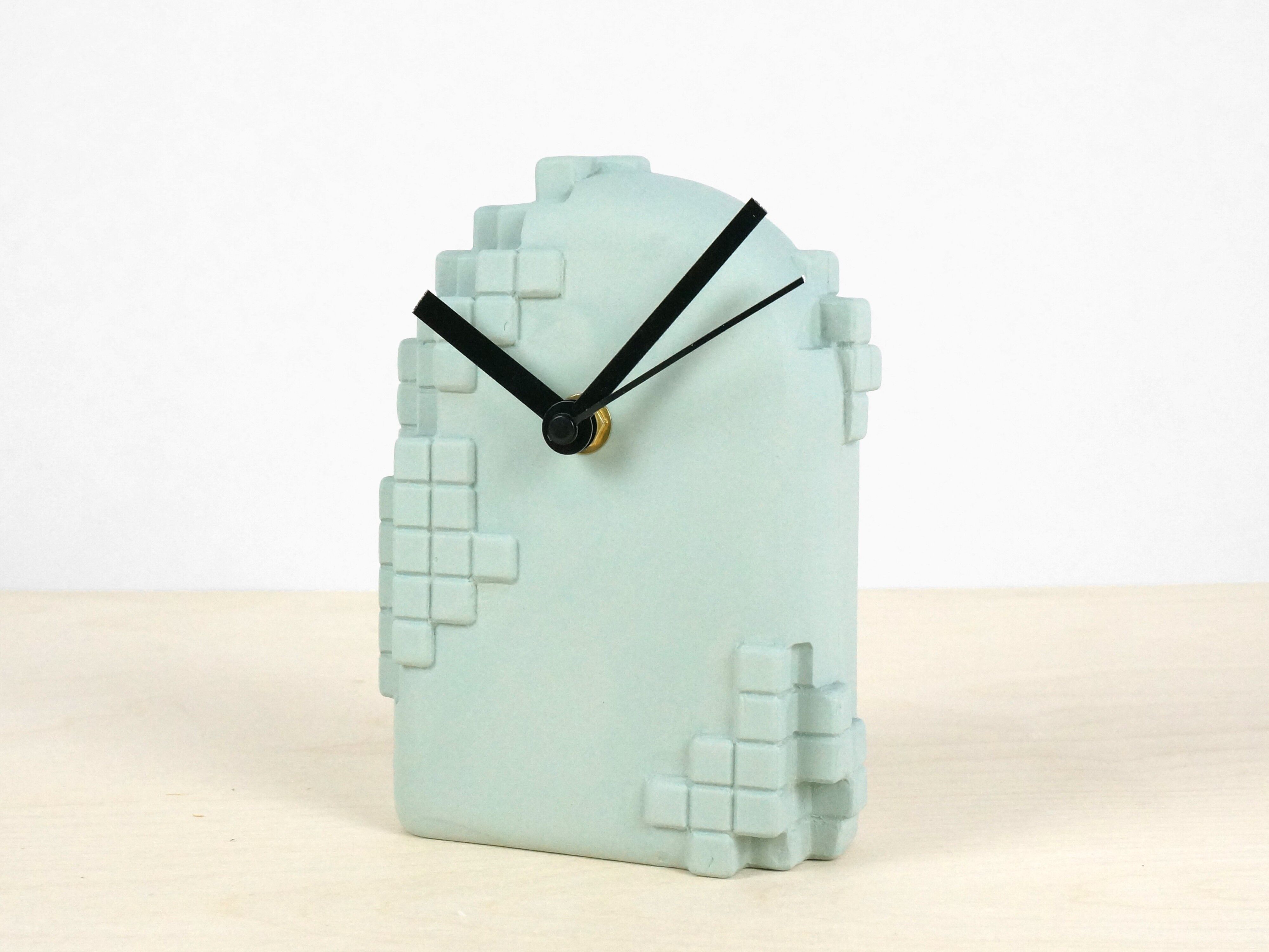 Buy wholesale Pixel Desk Clock